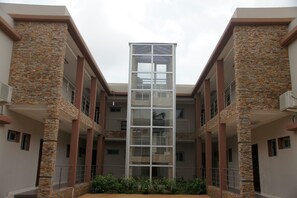 Fachada da propriedade