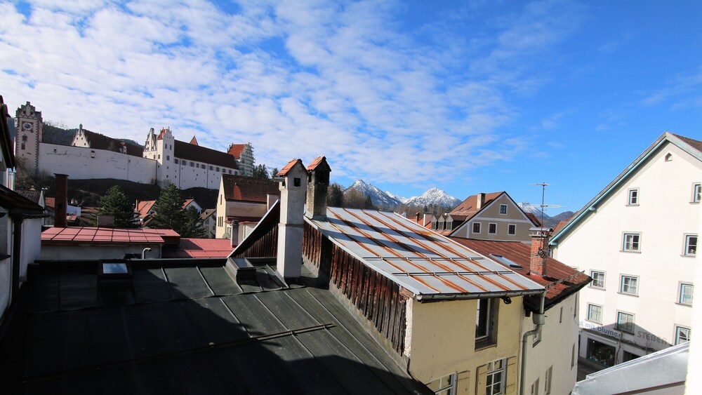 Modern High Quality Furnished Fw In A Central Location In The Old Town Of Füssen - 퓌센