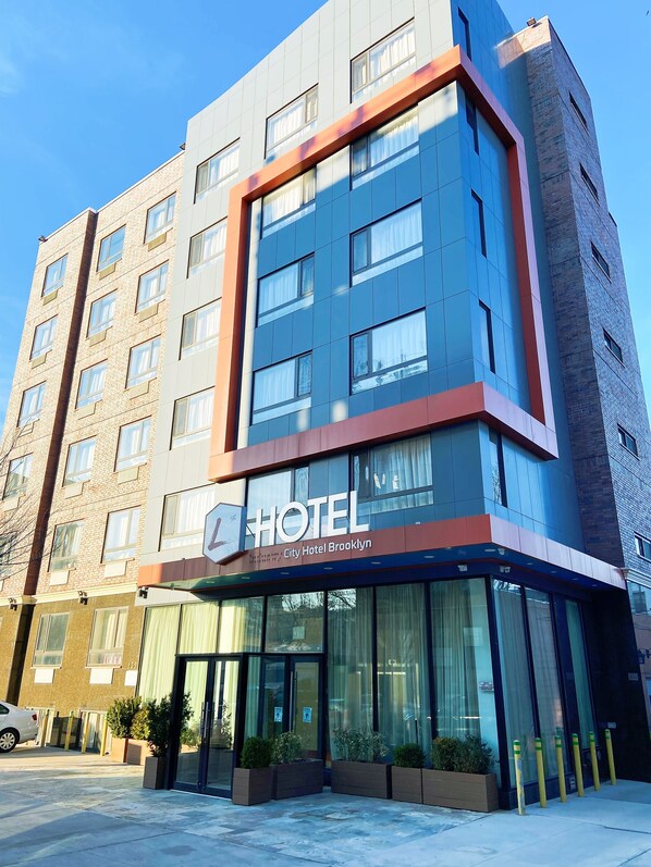 The L Hotel, Ascend Hotel Collection Reviews, Deals & Photos 2023 - Expedia