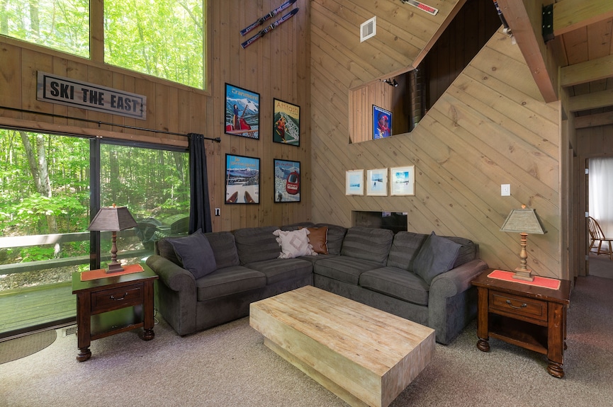 Downtown North Conway Retreat: Relax In Our Mountain Home And Enjoy The Pool!! - Echo Lake State Park, North Conway