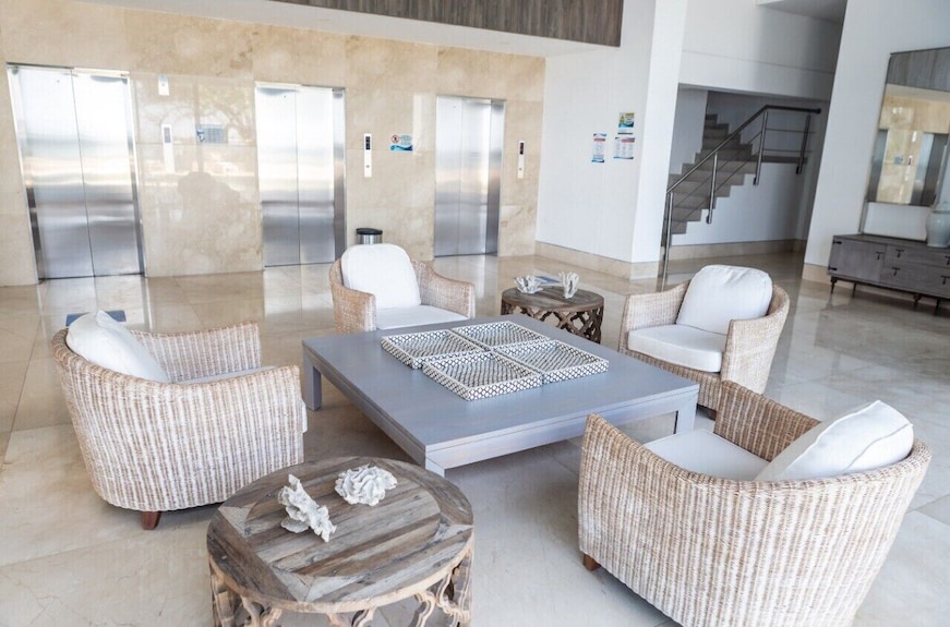 Luxury Apartment Facing The Sea - Bolivar