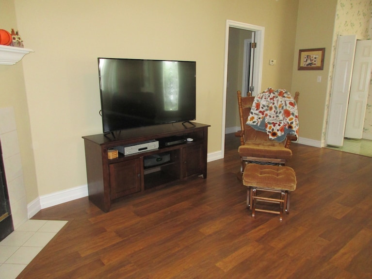 Dieses Haus In Mt. Dora Ist Bereit Für Sie! Kamin / Veranda Schaukel / Internet - Apopka, FL