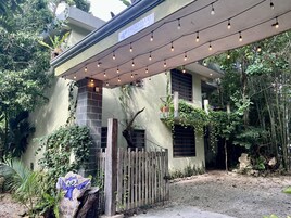 Suite-Estúdio Premium | Fachada do alojamento