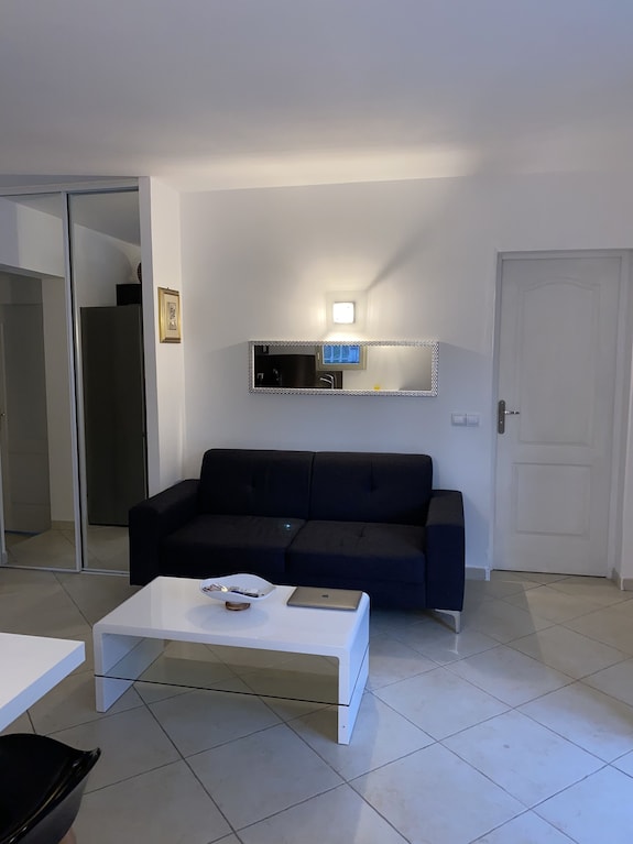 En Un Entorno Verde A 10 Minutos En Coche De Las Playas Más Bonitas De Ajaccio. - Ajaccio