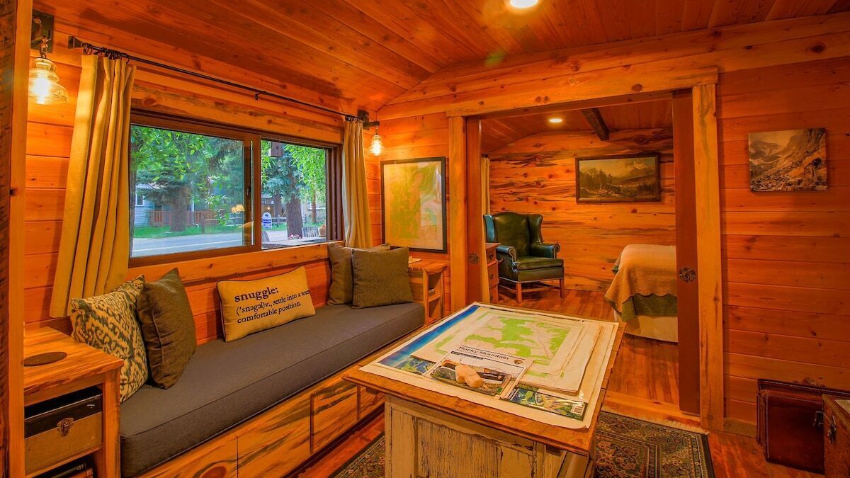 Legendary Exploration Cabin Near Downtown And Rmnp - Estes Park, CO