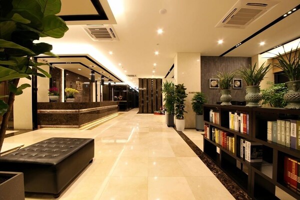 Gimpo Assem Hotel - Goyang-si