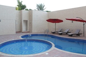 Piscina externa