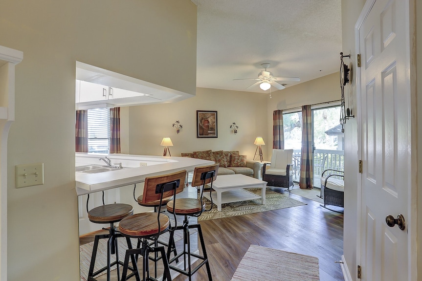 2ベッドルーム、2。フォレストビーチの5バスオーシャンブリーズタウンハウス - ブラフトン, SC