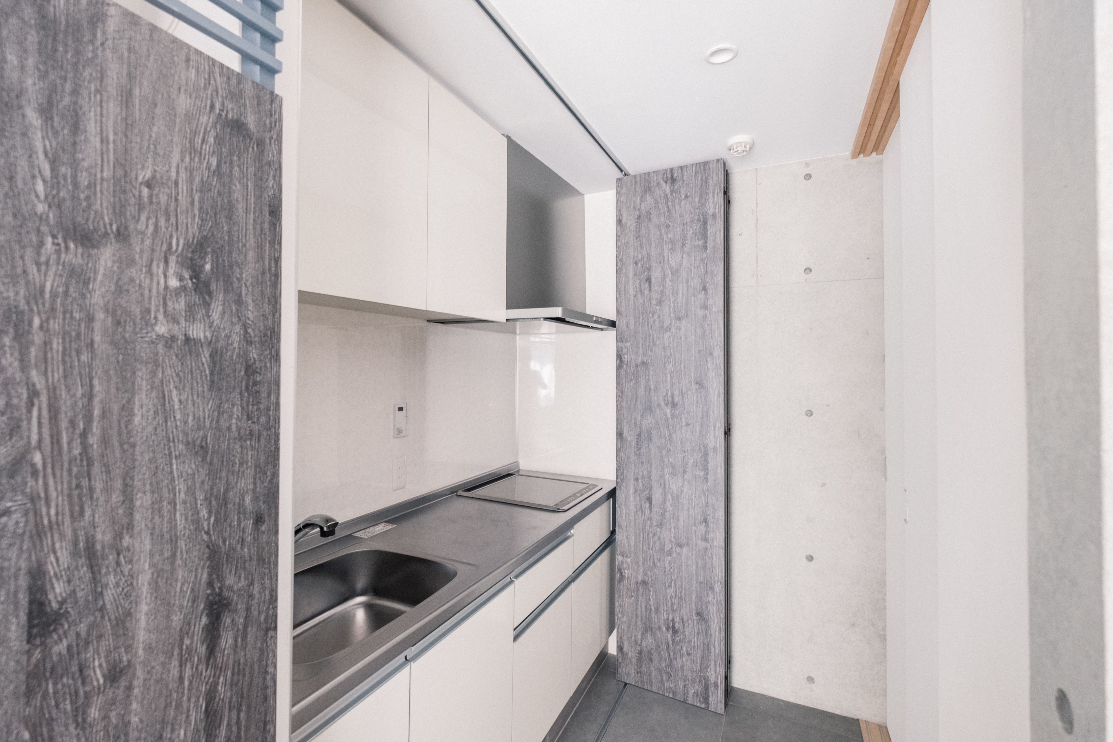 Apartamento Familiar, várias camas, não fumadores (401, 501) | Kitchenette privada | Um frigorífico/congelador grande, um micro-ondas, uma chaleira elétrica 