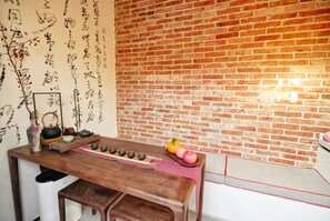 Quarto superior | Cortinas blackout, Wi-Fi de cortesia, roupa de cama