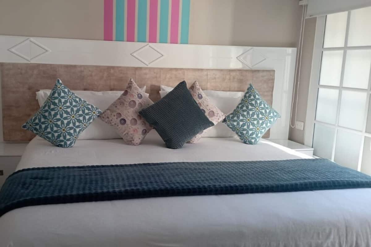 Quarto Duplo Económico, 1 quarto | Lençóis de algodão egípcio, roupa de alta qualidade, edredões de penas 