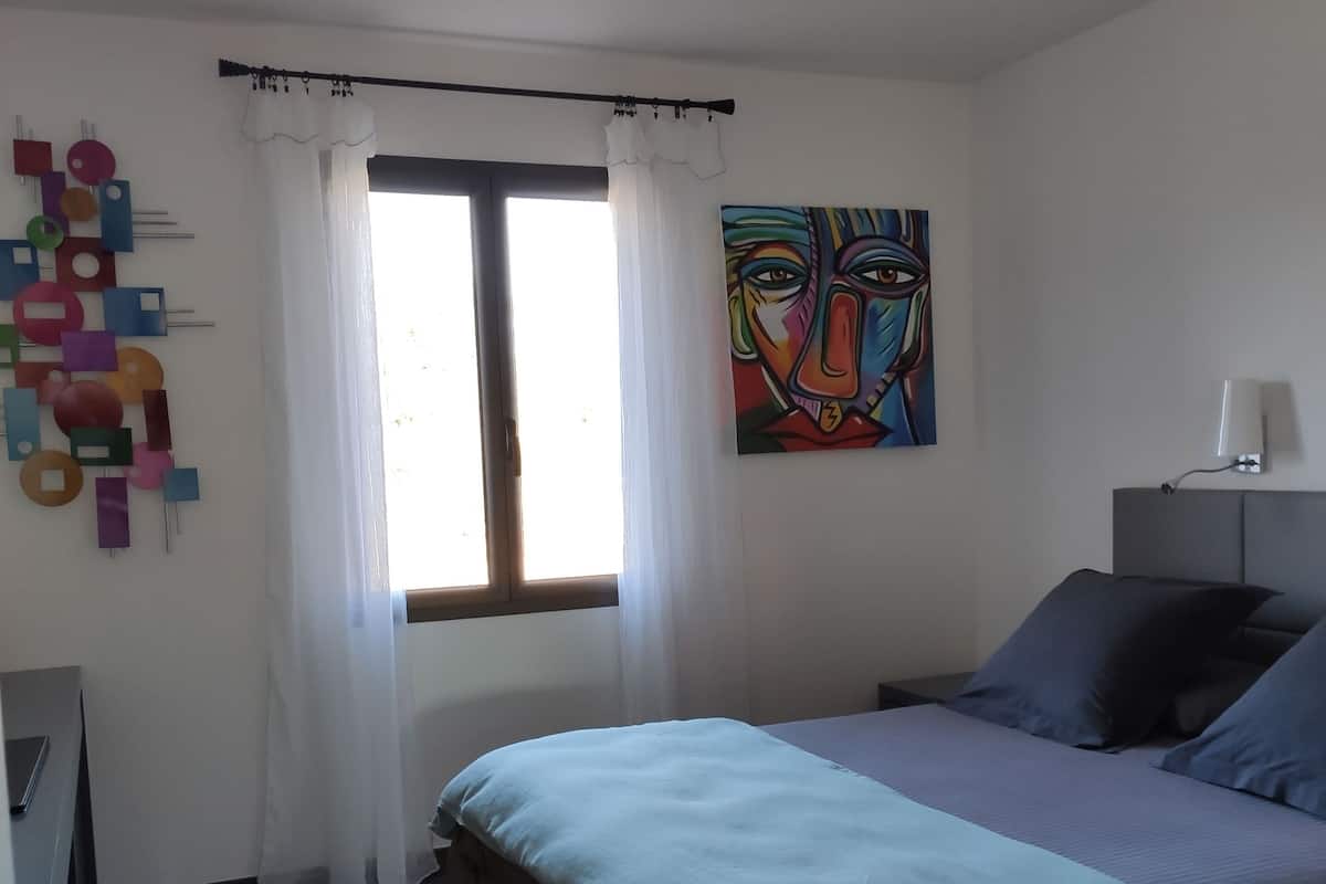 Quarto Deluxe, 1 cama queen-size, não fumadores | 3 quartos, lençóis de algodão egípcio, roupa de alta qualidade
