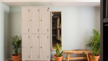 Private 6-Bunk Bed Room with Shared Bathroom | Wi-fi grátis, roupa de cama fornecida
