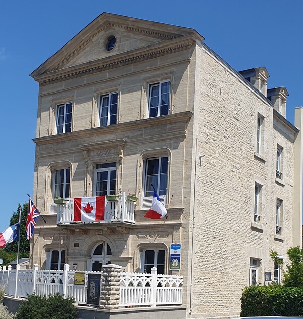 Joyeux Reveil - Calvados