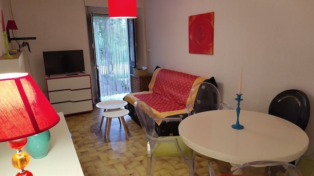 Maison Typique En Granit, Avec Grand Jardin Ombragé - Plage de Palombaggia