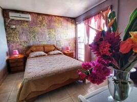 Quarto casal ou duplo | Wi-Fi de cortesia, roupa de cama