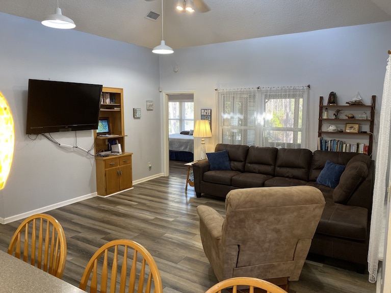 Secluded Oasis: 500' From Private Beach, Every Amenity For Ultimate Relaxation - Ochlockonee River State Park, Sopchoppy