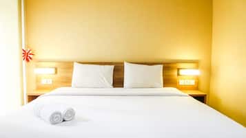 Quarto | Escrivaninha, Wi-Fi de cortesia, roupa de cama