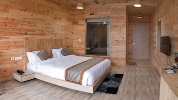 Quarto superior | Camas com colchões de espuma com sistema de memória, escrivaninha