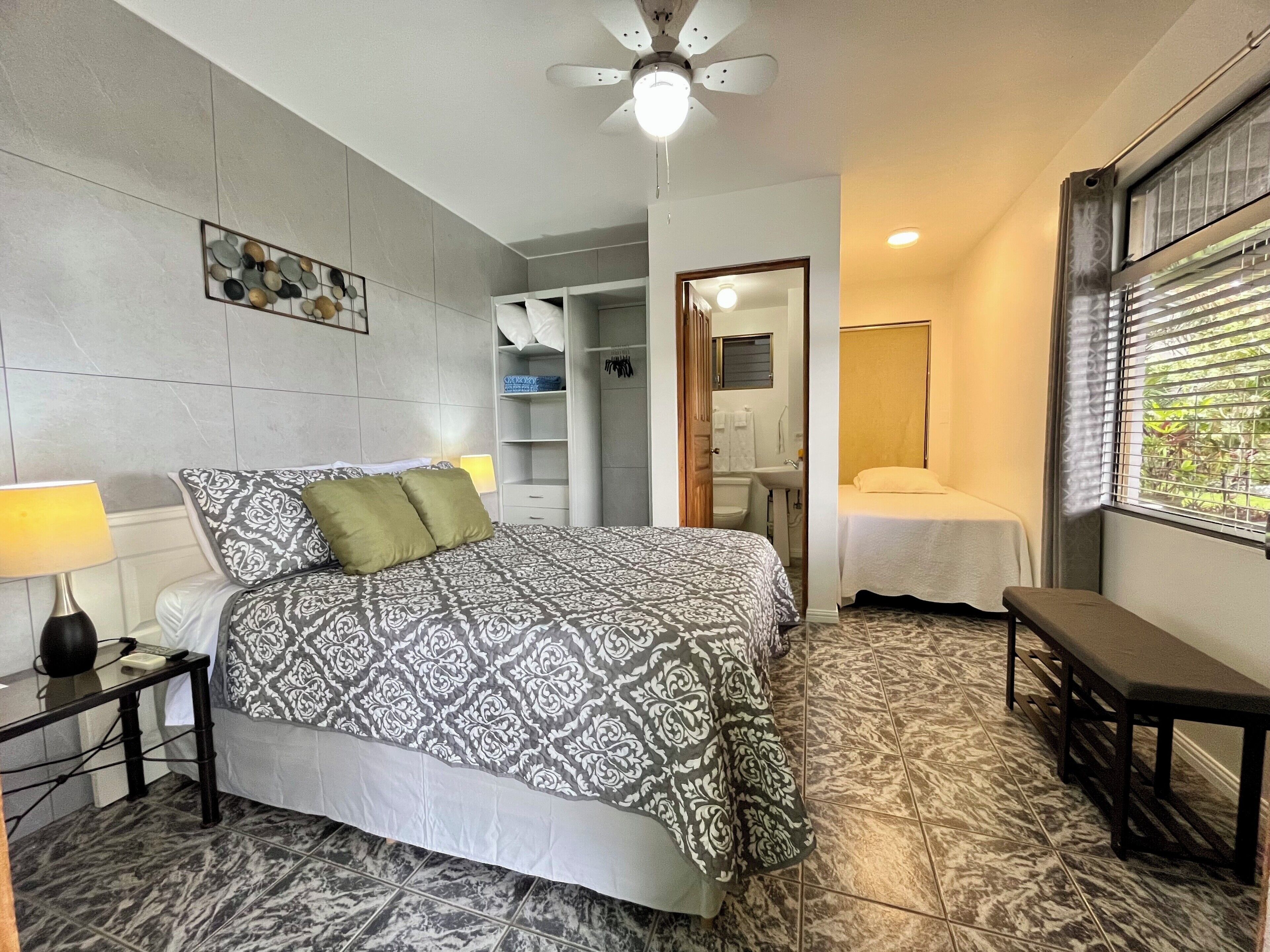 Quarto casal standard, 1 cama de casal, para não fumantes, vista para o pátio | Frigobar, Wi-Fi de cortesia, roupa de cama
