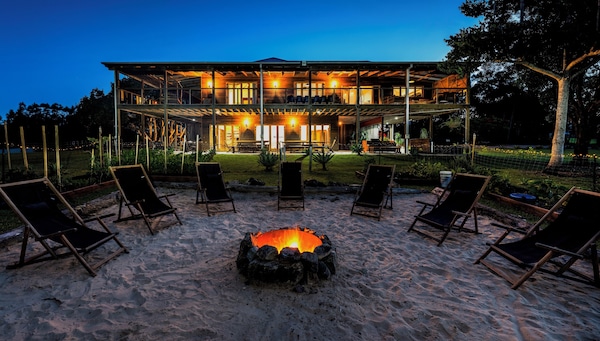 Tranquilo Beach House - Woolgoolga