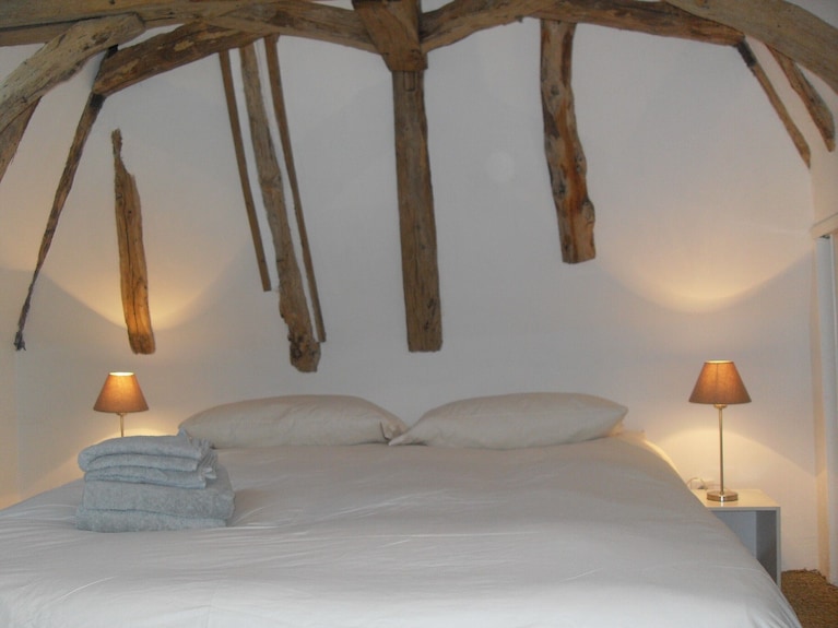 Fully Modernised And Restored Stone Farmhouse - Dordogne