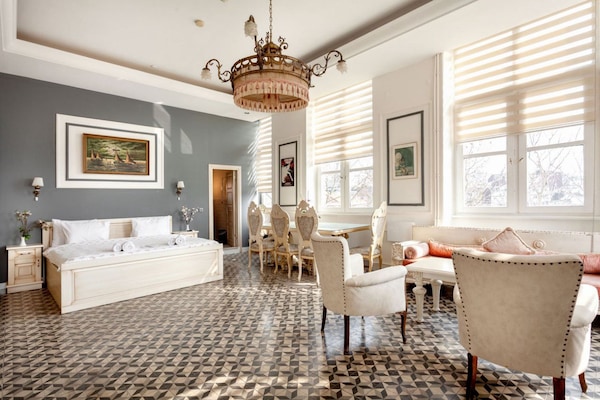 Cezayir Rooms - Beyoğlu