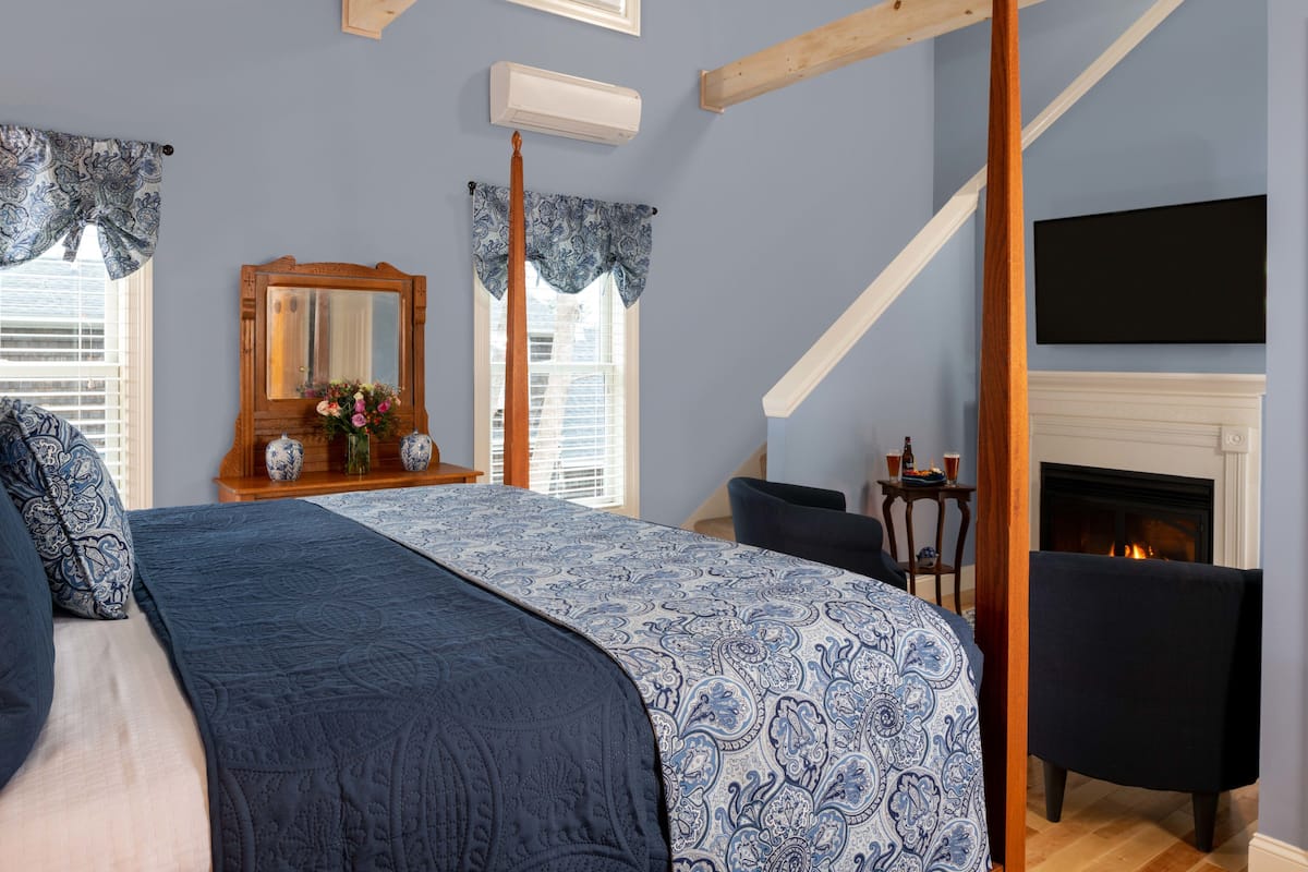 Suite de Luxo, 1 cama king-size e sofá-cama, não fumadores | Roupa de alta qualidade, camas de colchão pillowtop 