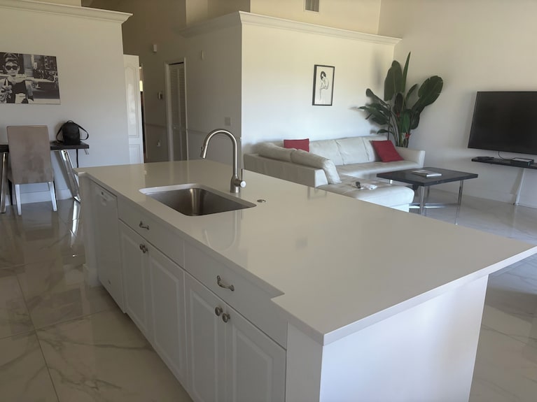 Stunning Freshly Renovated Stoneybrook Condo In Gated Community On Golf Course - Koreshan State Park, Estero