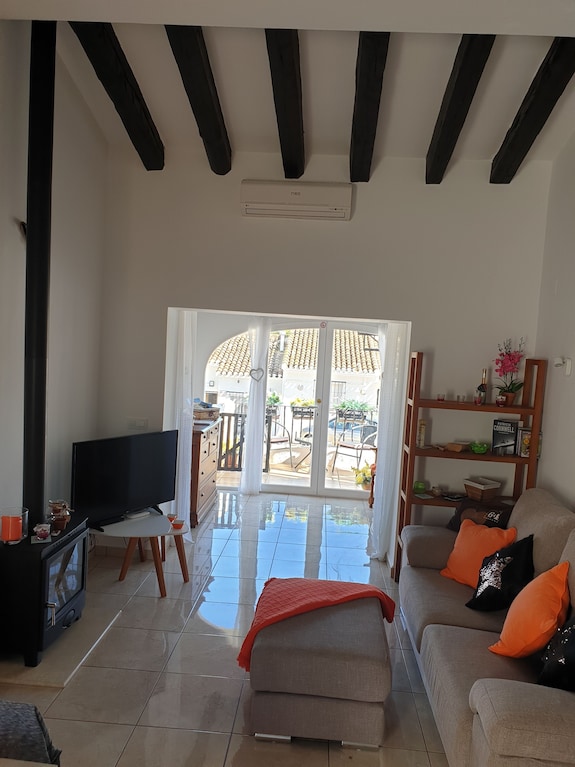 Superb 2 Bedroom, Modern Linked Villa, Moraira, Free Air Conditioning/free Wifi! - Moraira