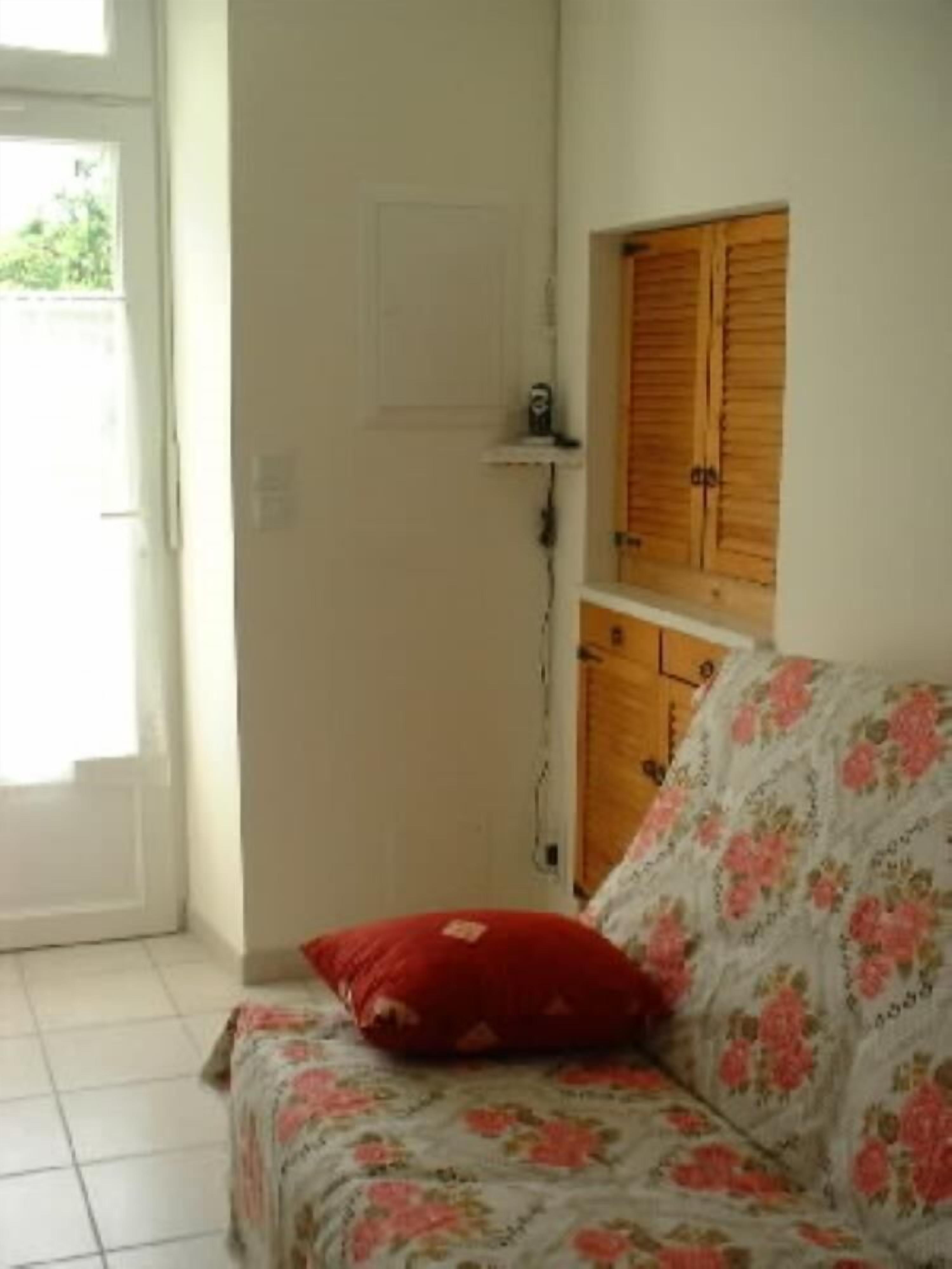 Appt Avec Jardin Indpdt Proche Royan Ds Gde Maison Traditionnelle - Charente-Maritime