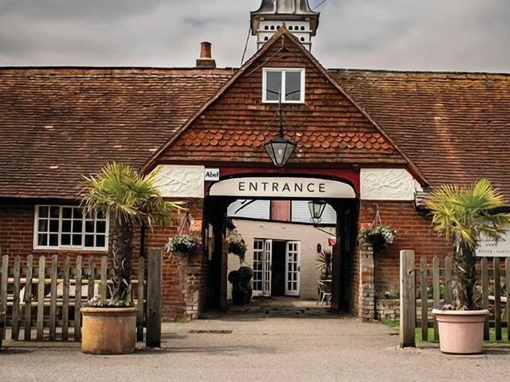 The Walhampton Arms - Dorset