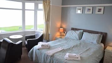 Quarto Duplo, 1 cama de casal, não fumadores | Quartos insonorizados, Wi-fi grátis, roupa de cama fornecida