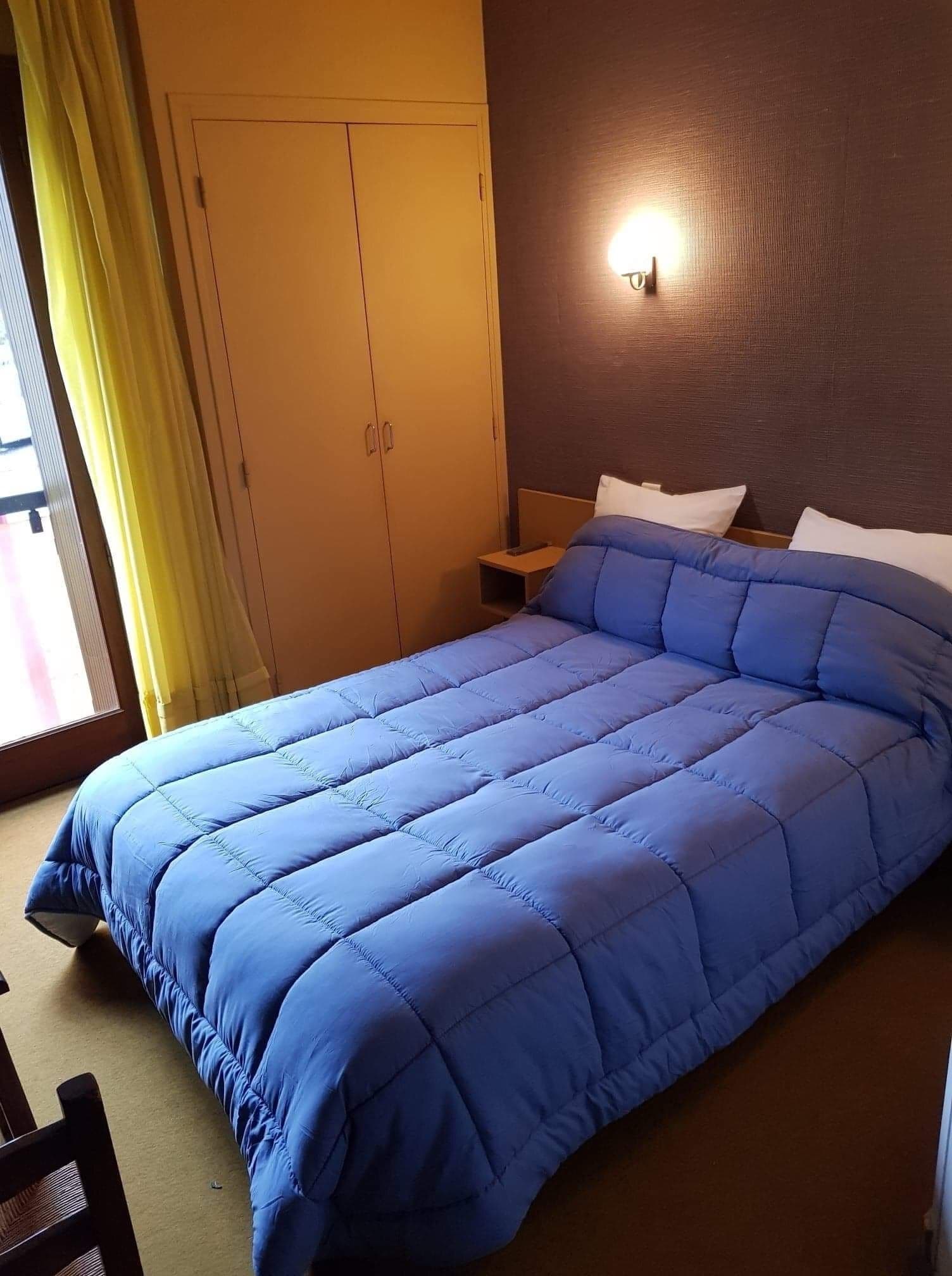 Quarto Duplo | Com decoração personalizada, com mobília individualizada 