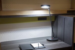 Quarto Duplo Superior, 1 cama queen-size | Comodidade do quarto