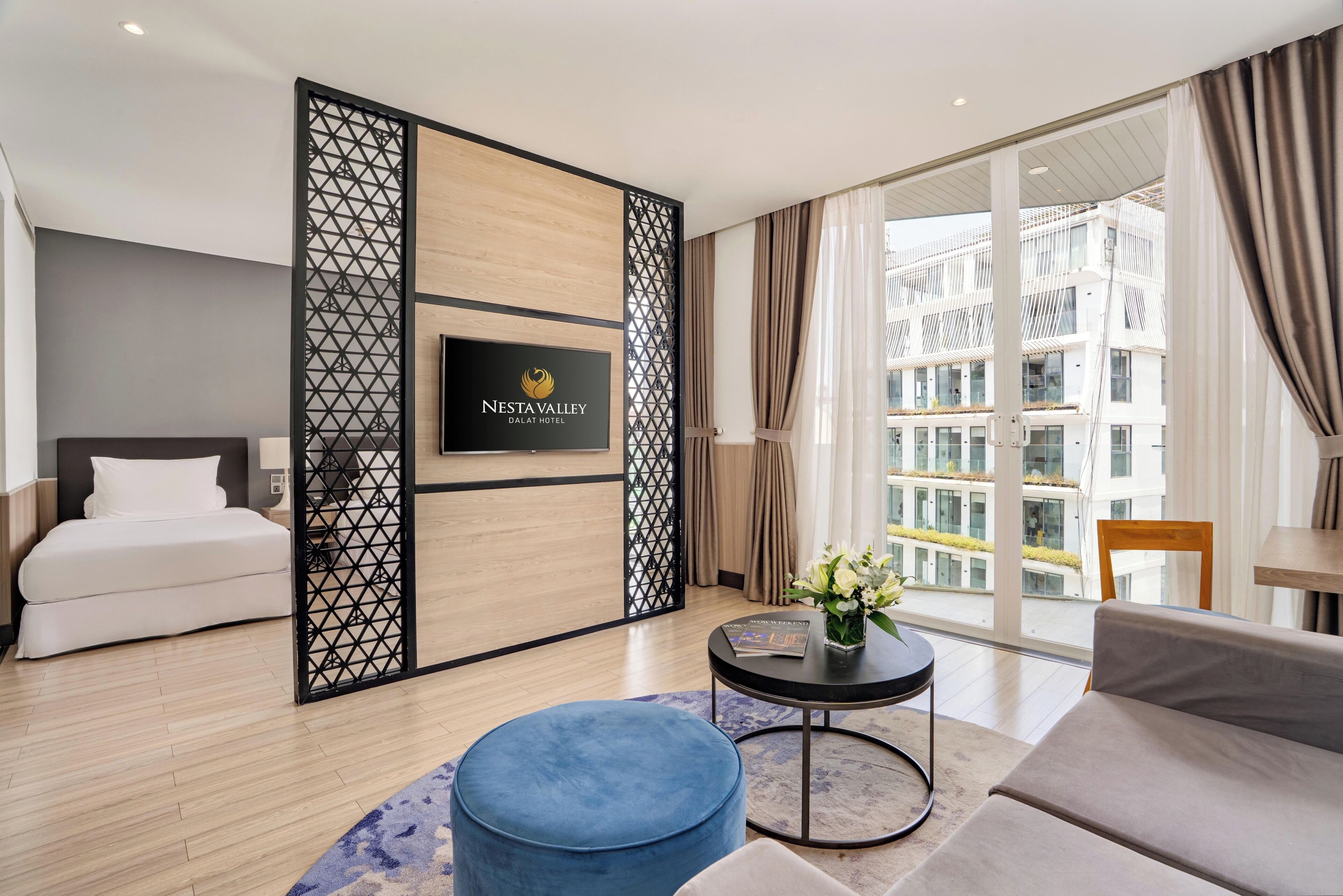 Premium Twin Room with Free Herbal Foot Bath 15 mins | Minibar, cofre no quarto, secretária, Wi-fi grátis 