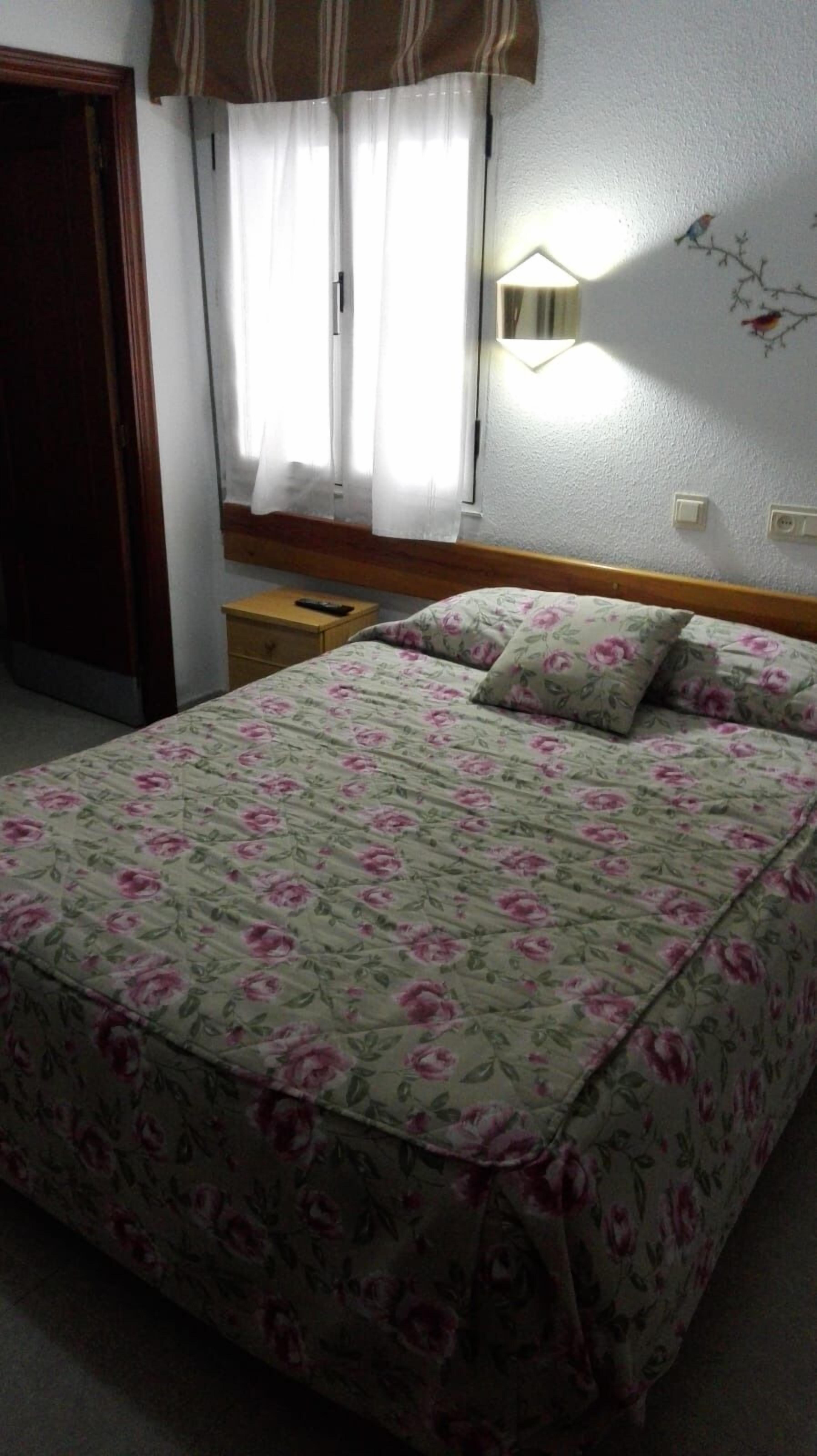 1 quarto, cortinas blackout, berços (sobretaxa), Wi-Fi de cortesia