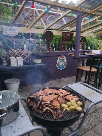 Área para churrascos e piqueniques. Stop at The Cross