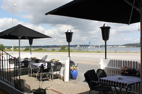 Terraço/pátio interior. Sølyst Kro