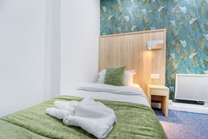 Quarto Básico | Quartos insonorizados, ferro/tábua de engomar, Wi-fi grátis 