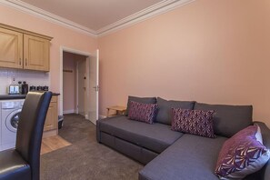 Apartamento, 1 cama de casal e sofá-cama, para não fumantes | Área de estar