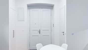 Apartamento Comfort, 1 cama king-size e sofá-cama, não fumadores, Vista para a cidade | Refeições no quarto