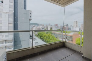 Apartamento família | Sacada