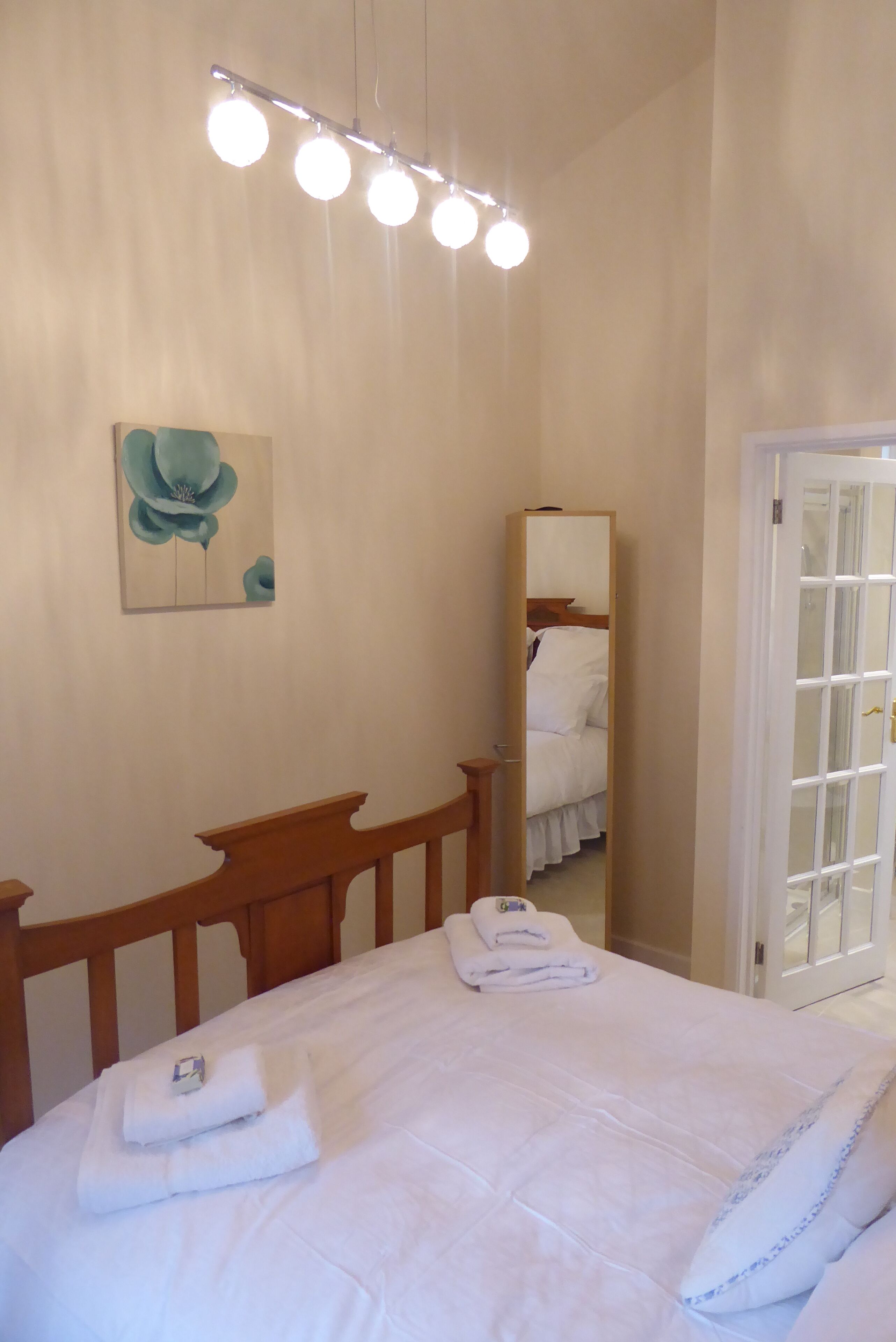 Detached Luxurious 1 Bed Annexe, Less Than 5 Mins Walk Into Milford On Sea - Beaulieu