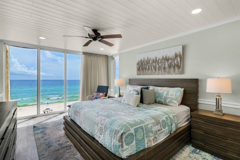Tower 3, 5th Floor, 2 Sets Seasonal Beach Chairs!! - Panama City Beach, FL