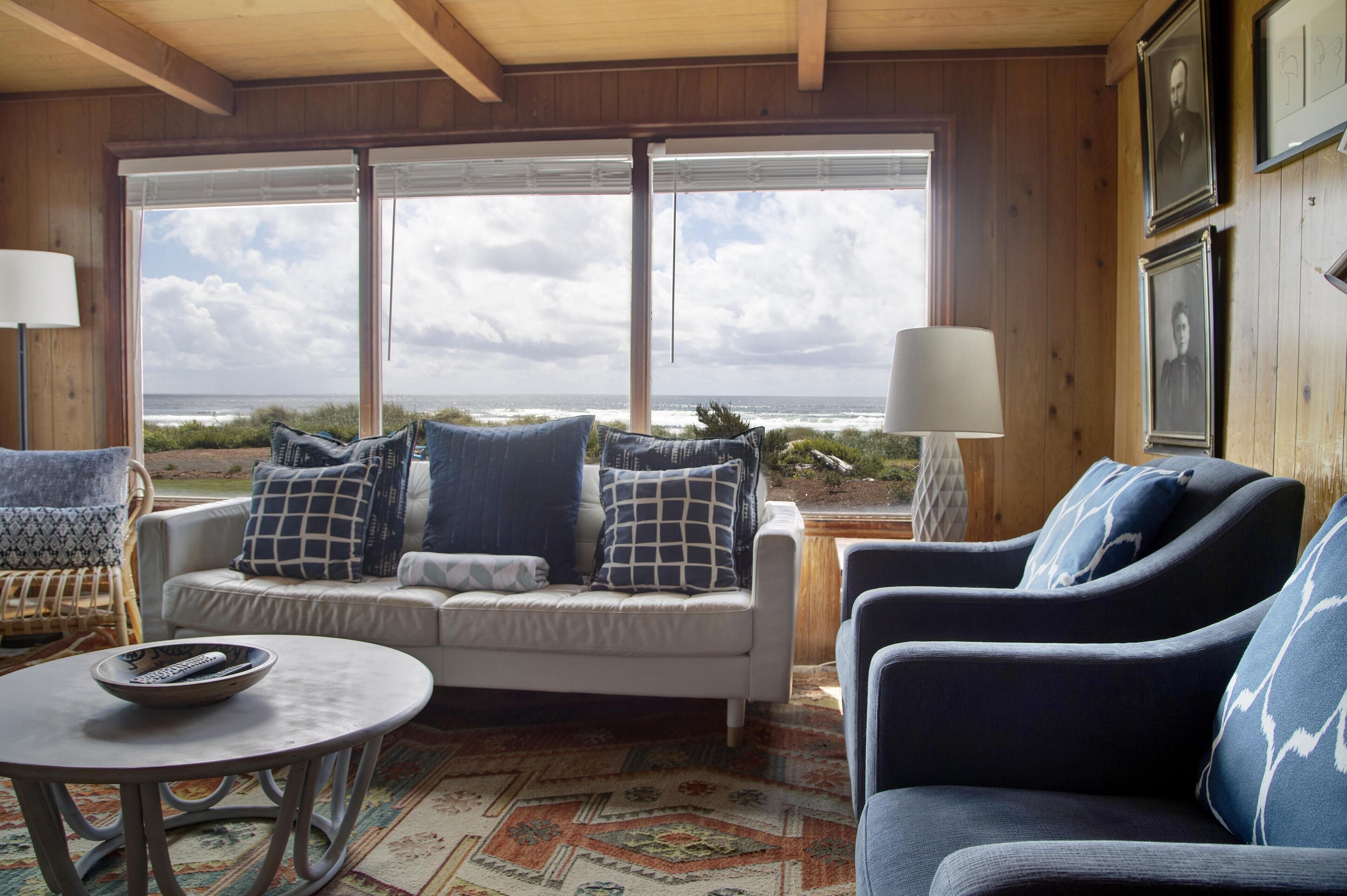 Oceanfront Cottage - Manzanita, OR