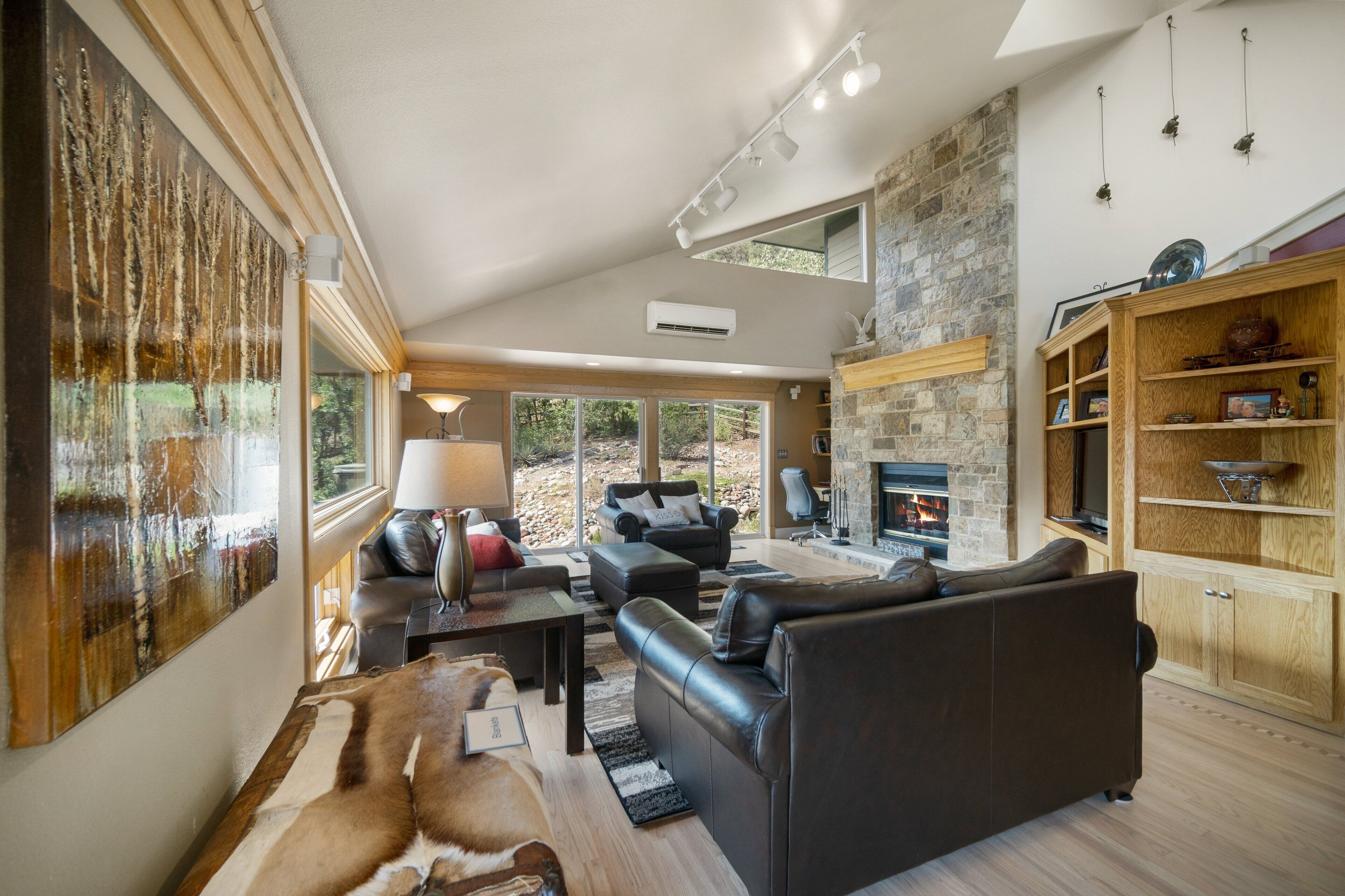 Non Smoking Home,a/c, Incredible Views! 1mile N.of Durango,hot Tub,heated Garage - Durango, CO