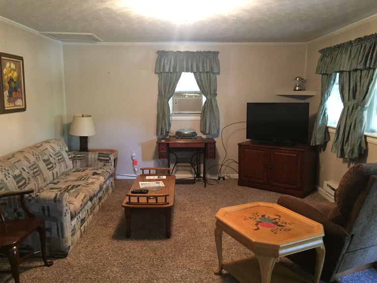 Located Less Than 10 Minutes From Liberty University - Virginia