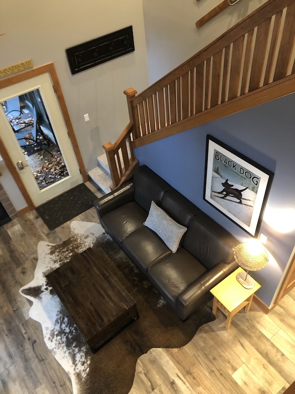 4b/4b True Ski-in/ski-out Slopeside Condo @ Disciples Ridge - Fully Renovated - Michigan