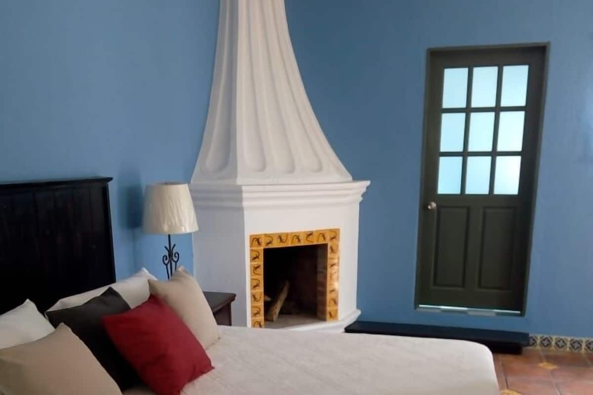 Apartamento Básico, 1 cama de casal e sofá-cama, fumadores, Vista para a cidade | Wi-fi grátis, roupa de cama fornecida